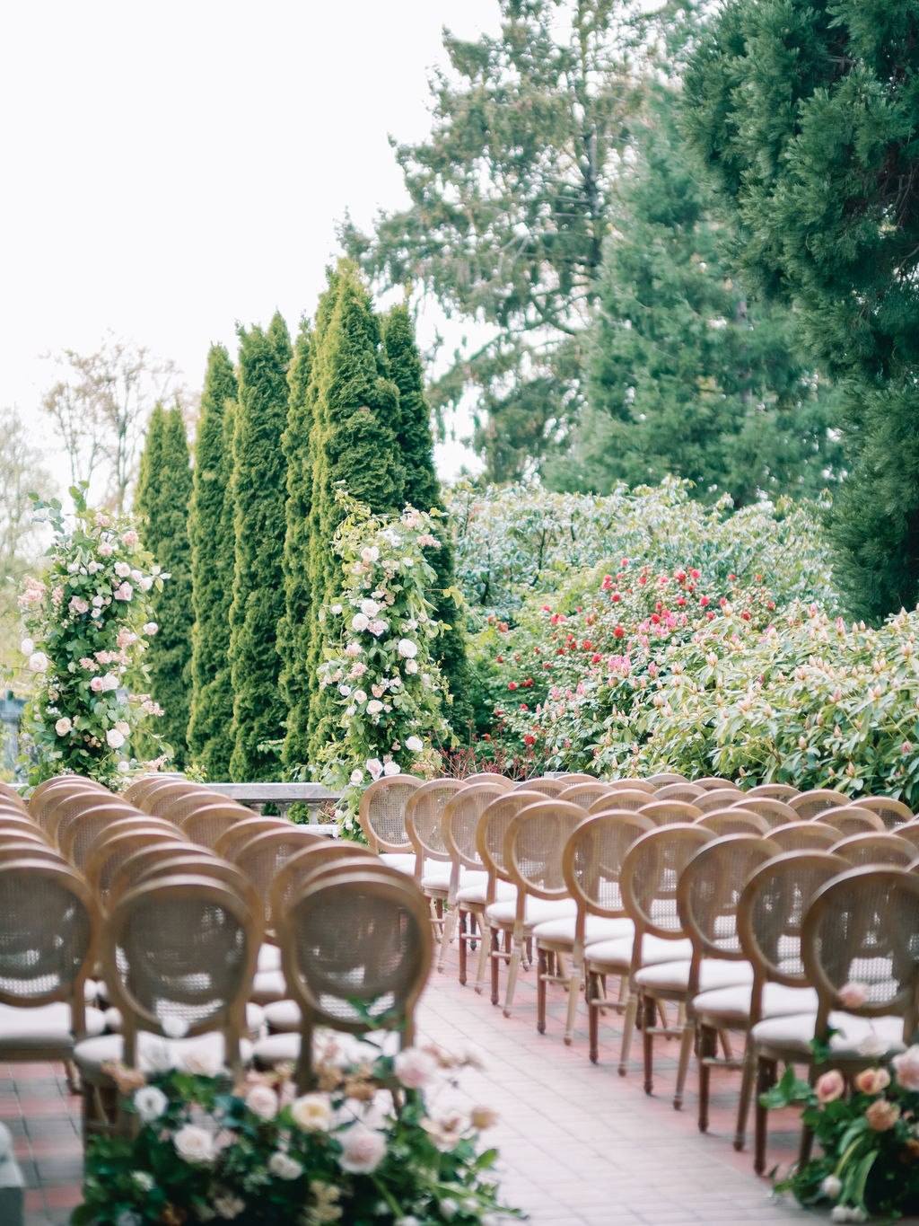 Spring Hycroft Manor Wedding | honourandblessing.com